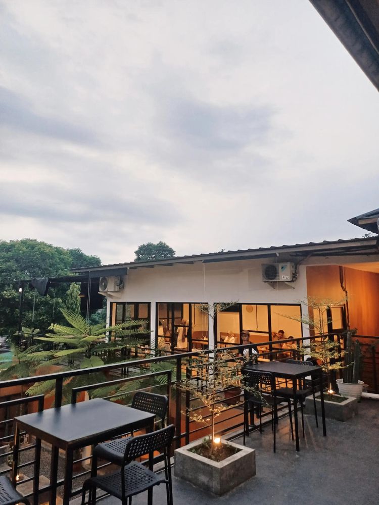 7 Rekomendasi Cafe Tangerang Hits & Instagramable